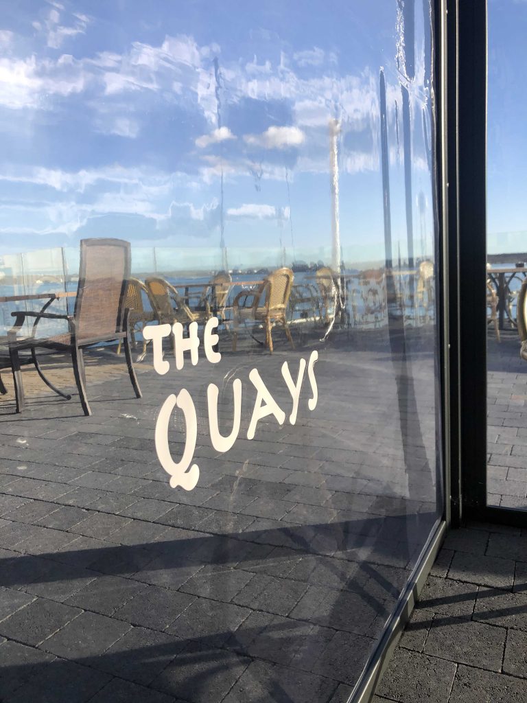 Bar - The Quays